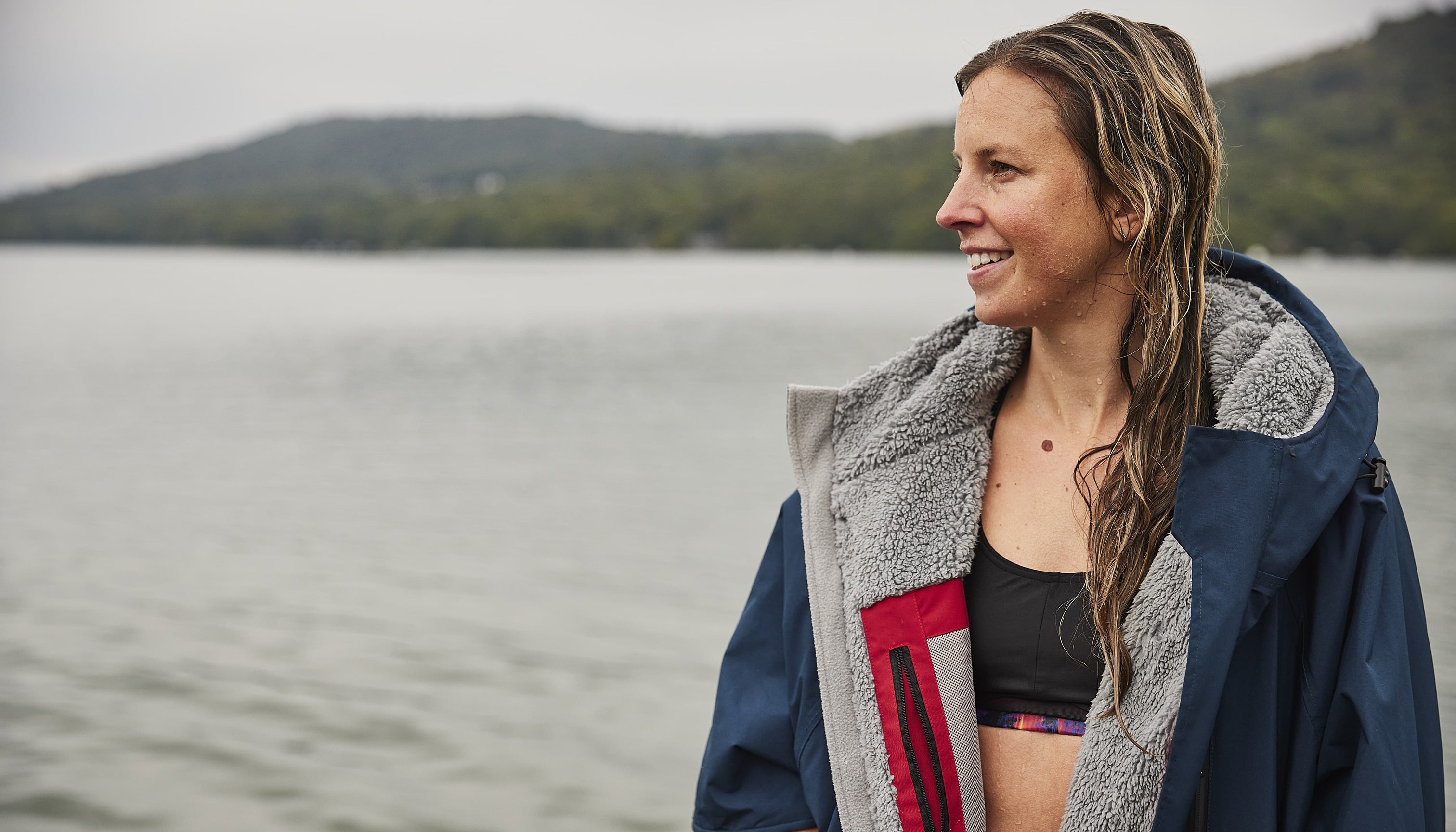 Red Original Women's Short Sleeve Pro Dry Change Robe EVO - Navy – Red ...