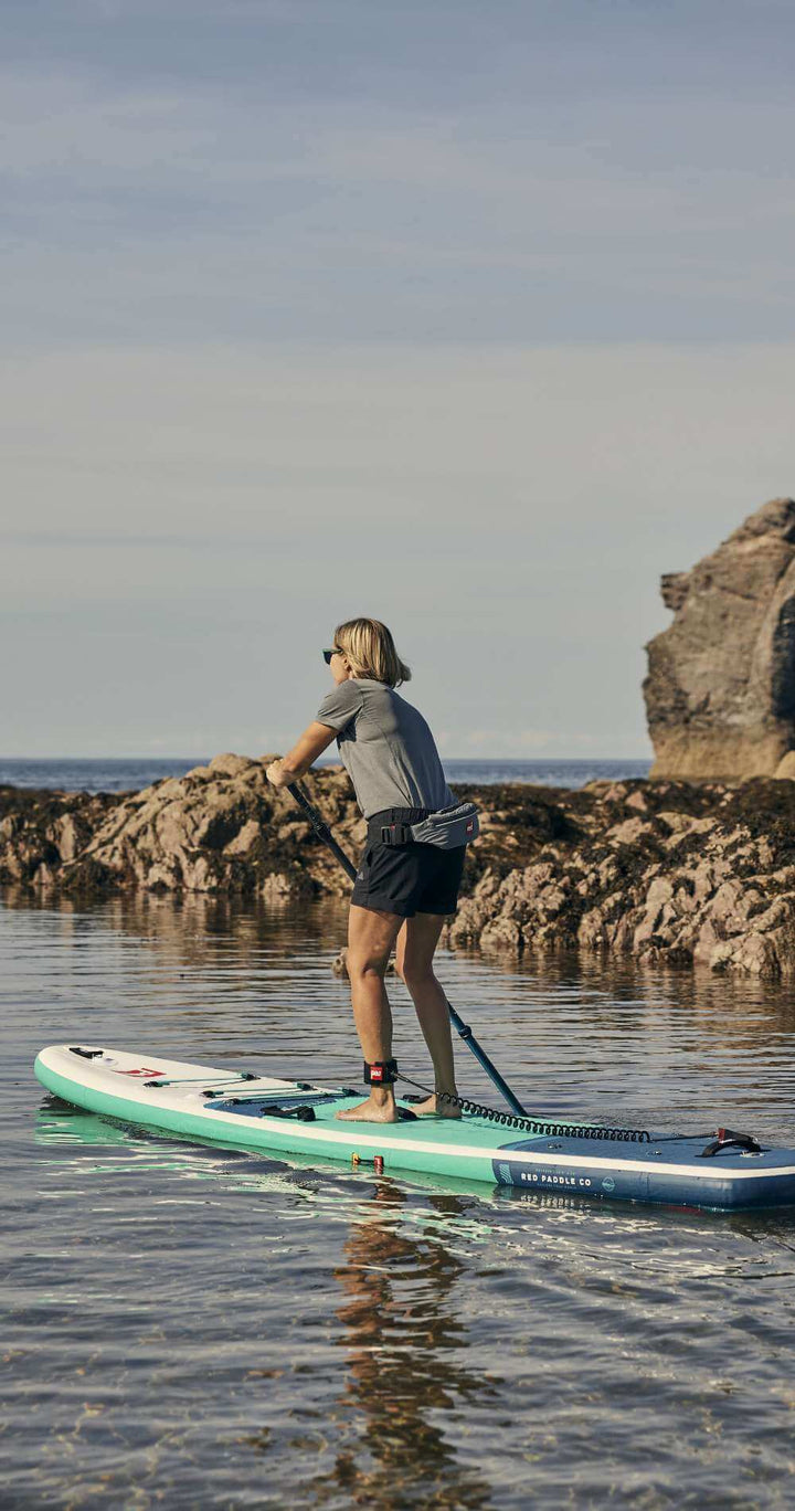 Red Paddle Co 12'0" Voyager MSL Inflatable Paddle Board Package – Red ...