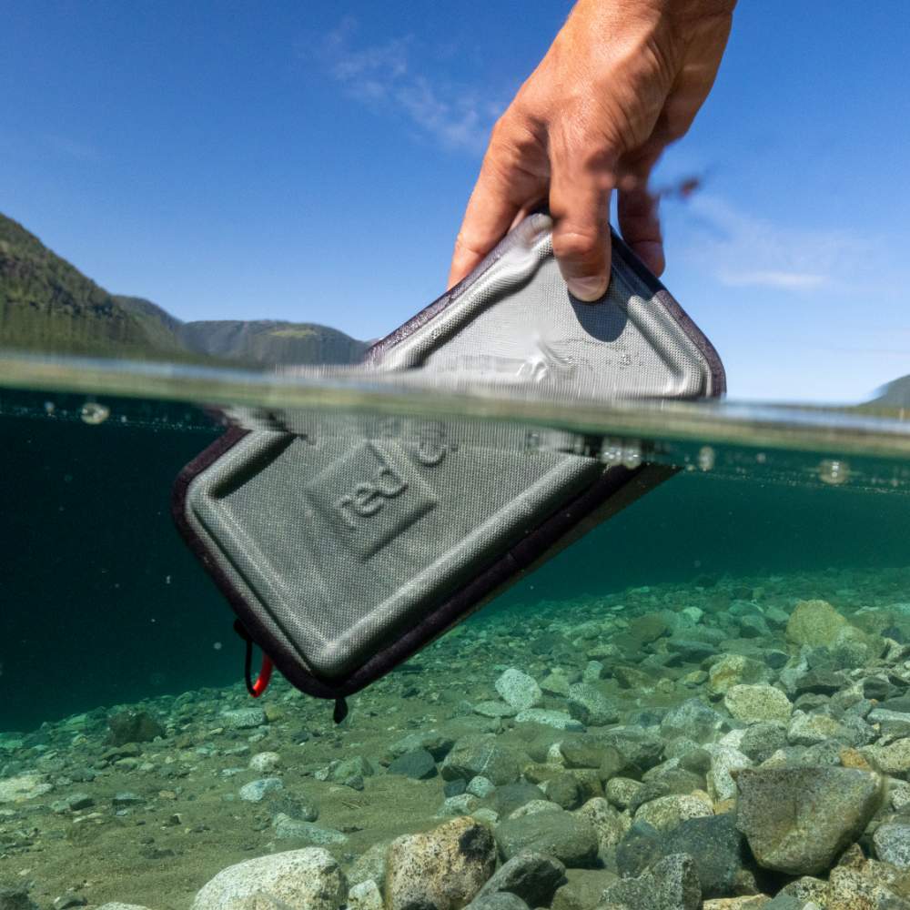 Wild Swim Training Tips for the Bantham Swoosh | Red x Level Water ...